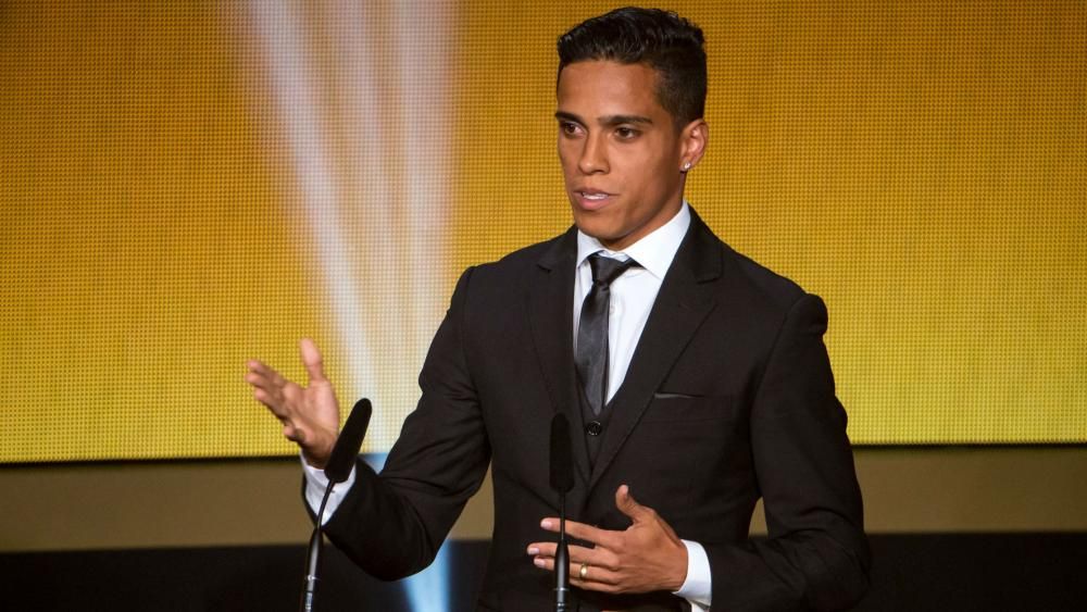 Puskas Award winner quits football - to become a gamer | FourFourTwo