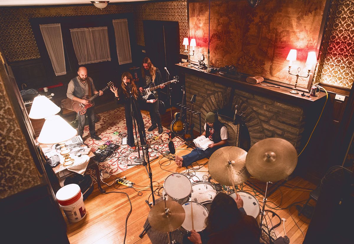 Hypnotic psych rockers Ruby The Hatchet find magic in the Pennsylvania ...