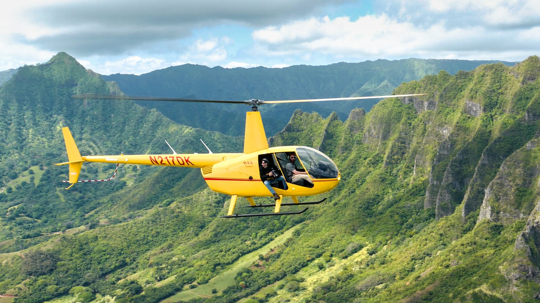 "Keeping the camera steady in a vibrating door-less helicopter with the ...