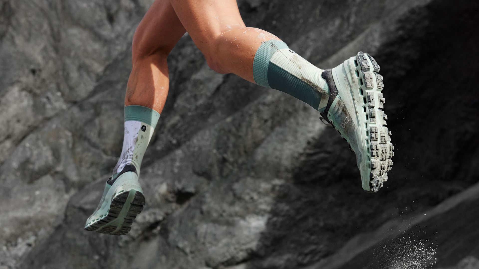 ON Cloudultra review – Smart trail running shoes | T3