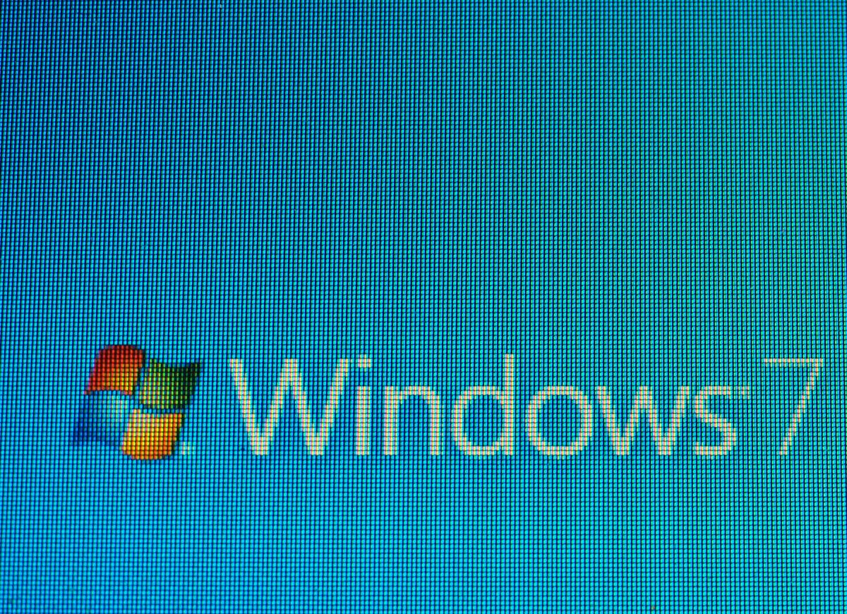 Windows 7 Is Dead. But not for Professional Overclockers | Tom's Hardware