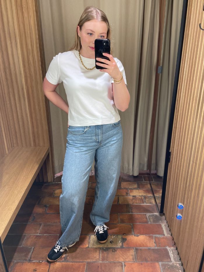 I Just Tried On the Best Mango Jeans—Here's My Honest Thoughts | Who ...