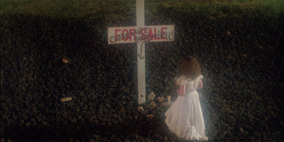 Carrie: 13 Behind-The-Scenes Facts About The Classic Stephen King Movie ...