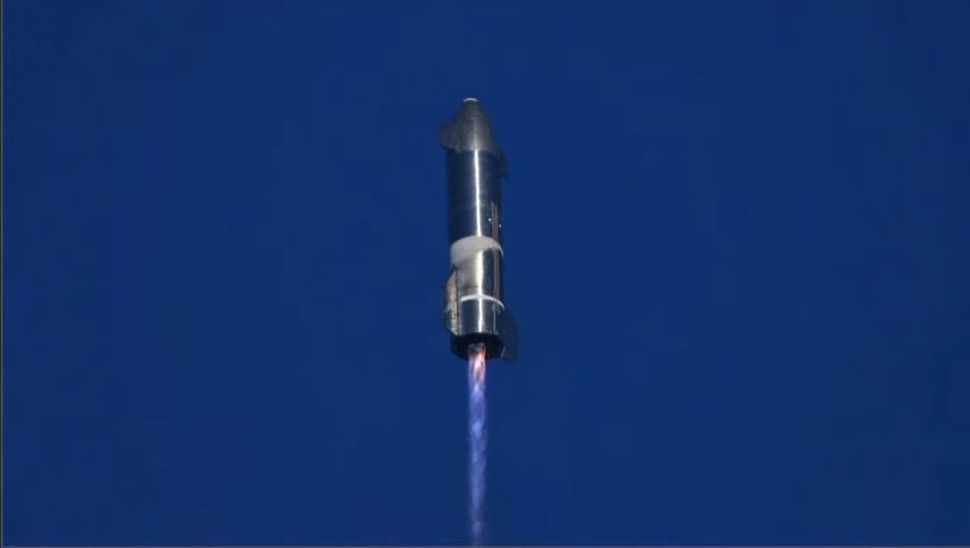 SpaceX's Starship SN8 prototype soars on epic test launch, with ...