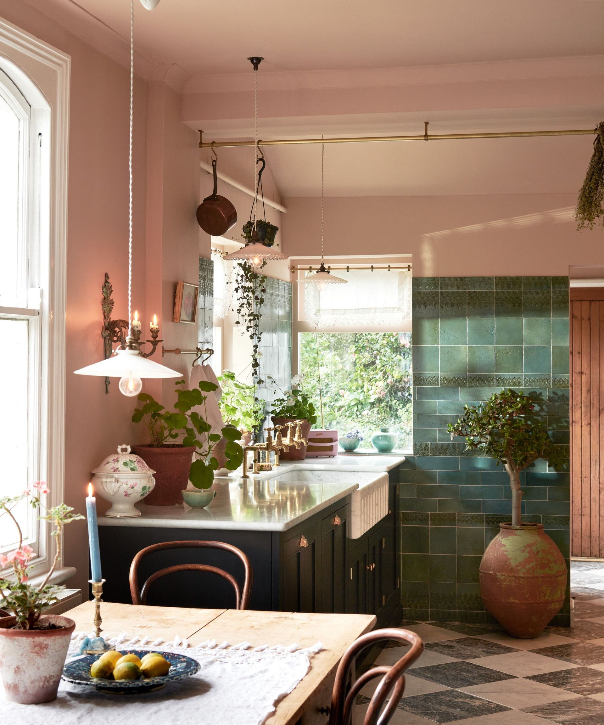 Do the colors you use in your home actually make a difference to your ...