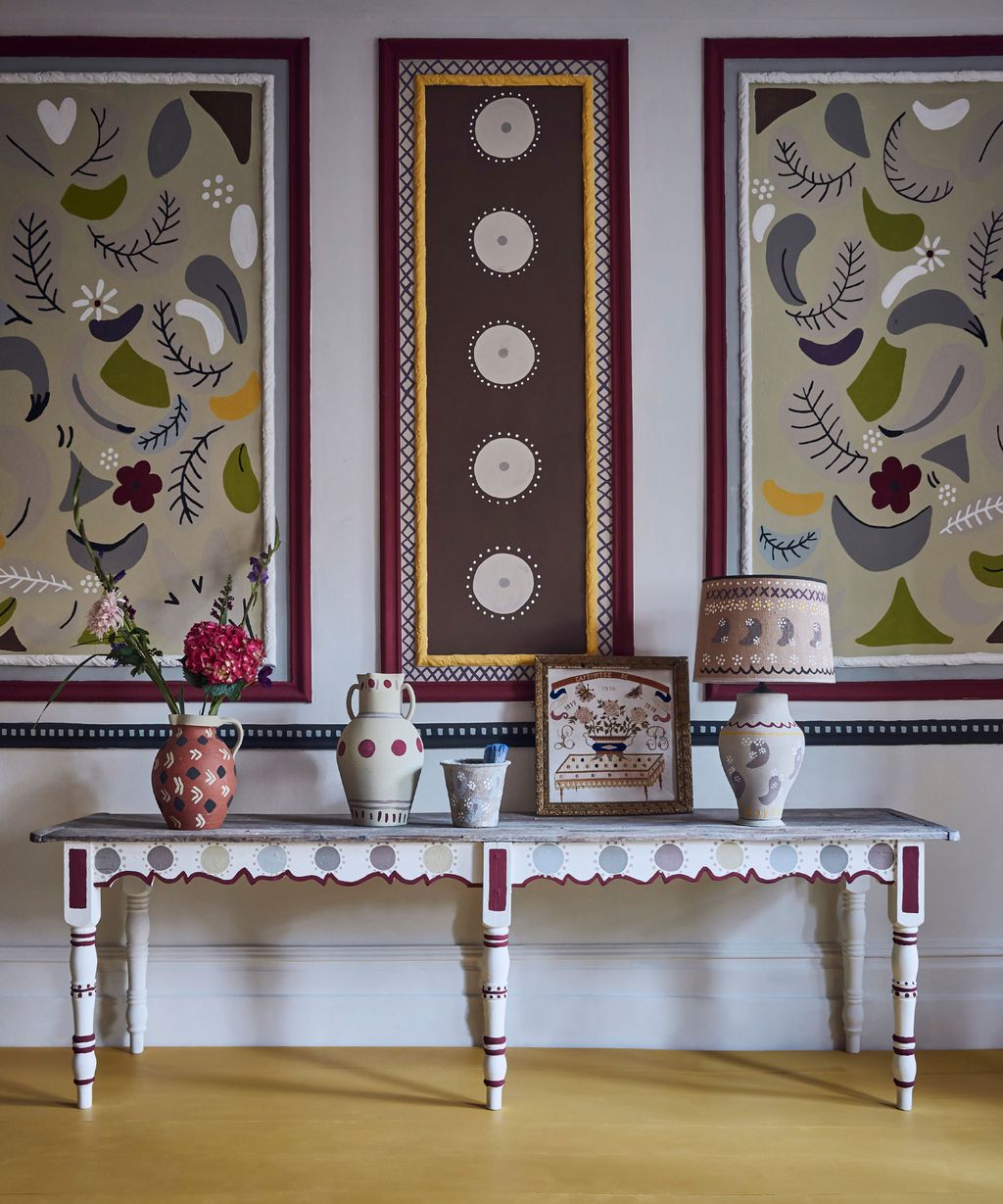 Modern entryway table ideas: 12 fresh and inviting looks for your ...