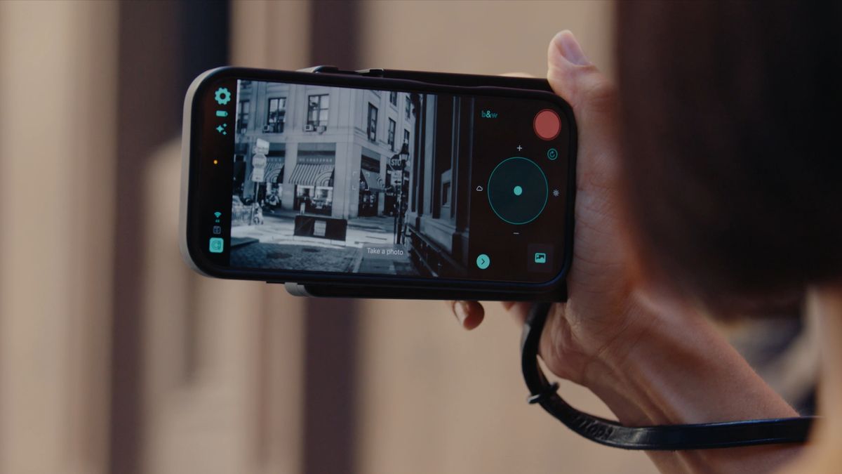 Subscriptions are coming to mirrorless cameras. This new camera costs ...