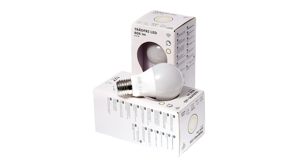 The Best Smart Light Bulbs to Control Your Home's Ambiance | Homebuilding