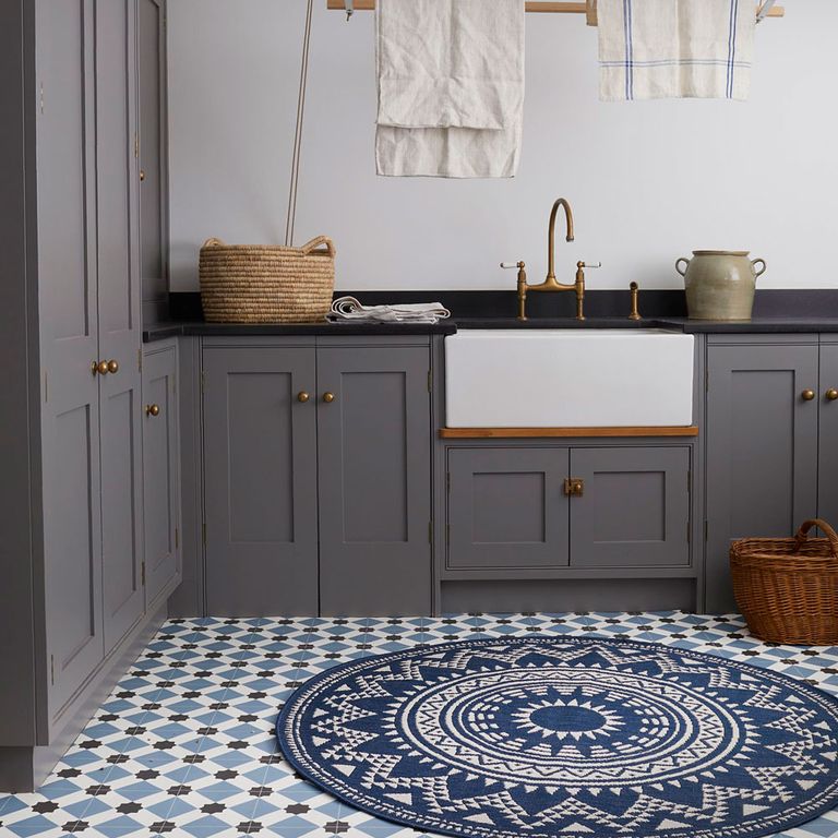 Utility room flooring ideas – for vinyl, water-resistant laminate and ...