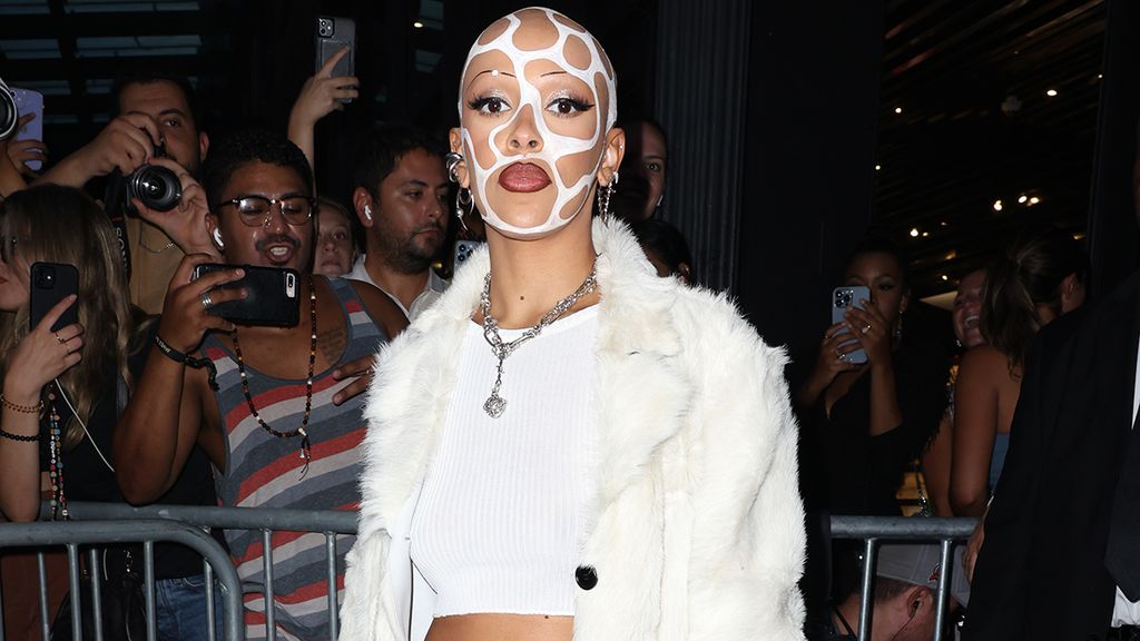 Doja Cat suggests that her next album will be inspired by ‘90s German ...