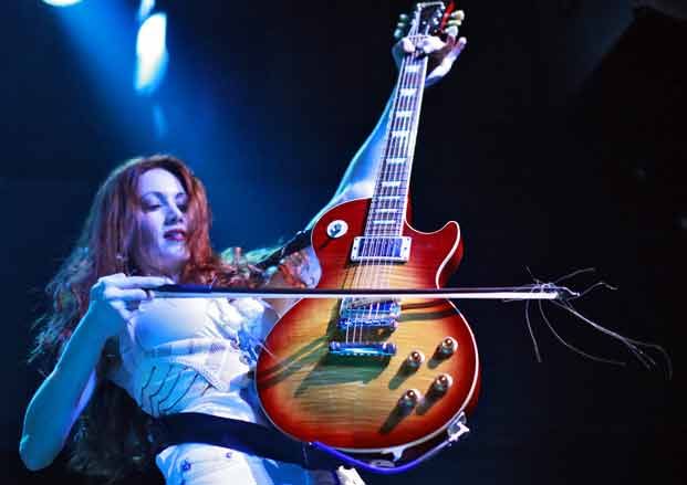 Gretchen Menn Is Primed for Zepparella’s Malibu Guitar Festival ...