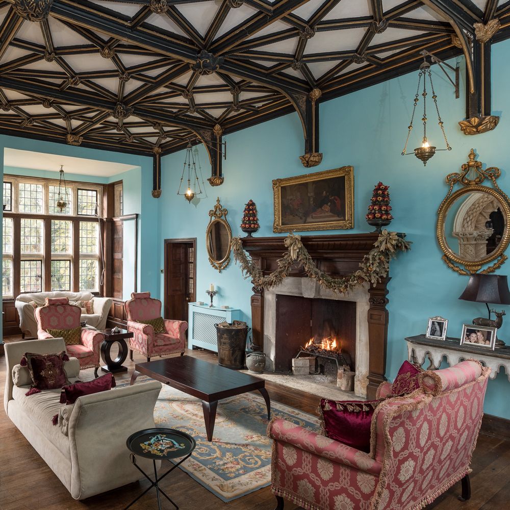 You could call spectacular Devizes Castle home for £2.5million | Ideal Home