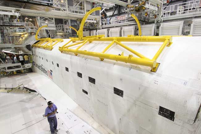 Space Traffic, Meteor Showers Threaten Next Shuttle Launch Date | Space