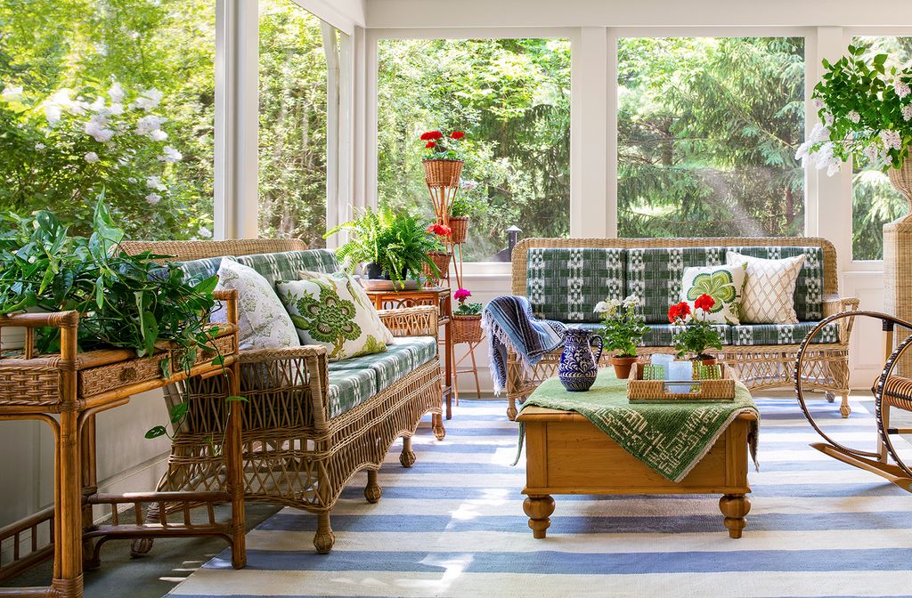 9 small sunrooms ideas to fill the space with design flair | Homes and ...