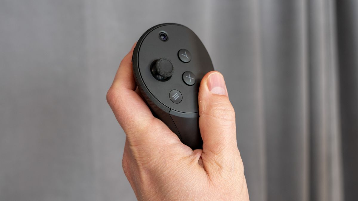 Why the Quest Pro controllers are so much better | Android Central