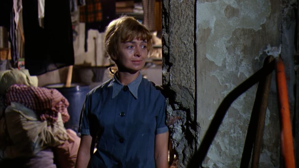 8 Big Differences Between Roald Dahl's Charlie And The Chocolate ...