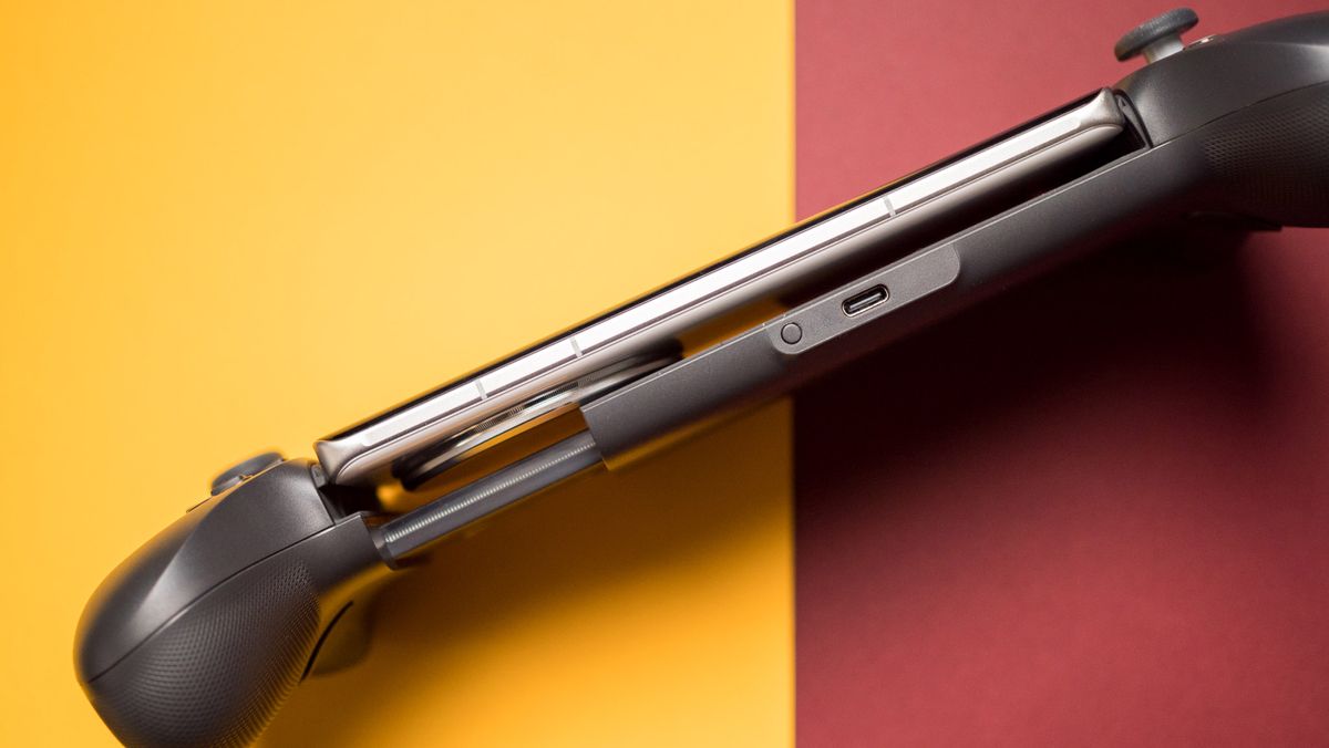 GameSir G8 Plus review: The best mobile gaming controller gets even ...