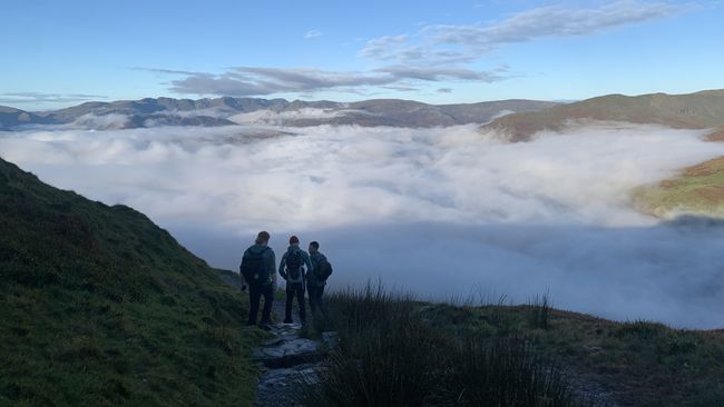 What is a cloud inversion – and why is hiking in one so magical? | Advnture