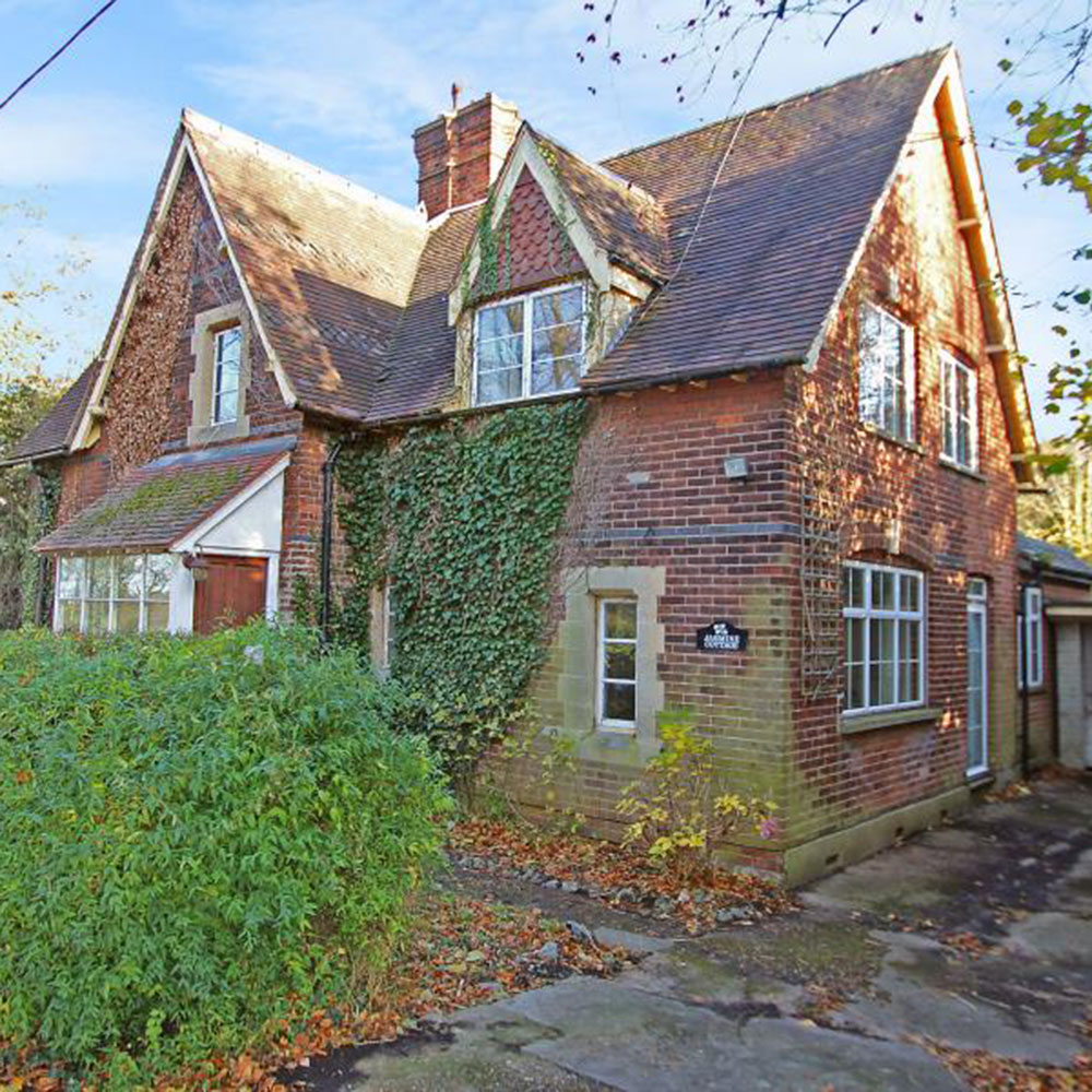 The UK's best commuter towns for those priced out of the city | Ideal Home