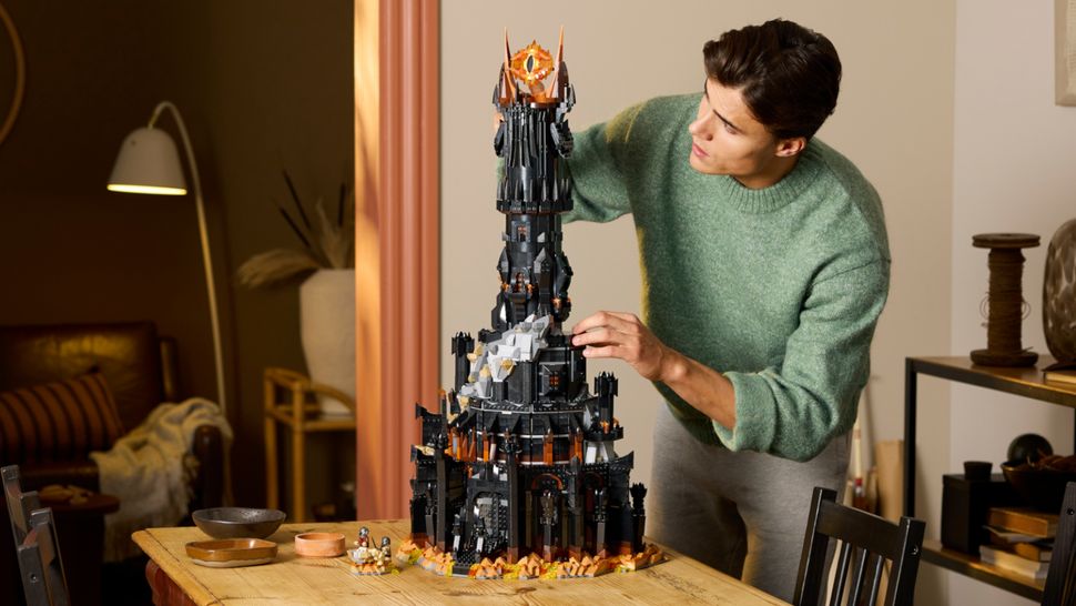 Enormous new Lego Lord of the Rings set is giving me goosebumps ...