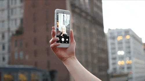 Google Pixel Phone Review - How the New Google Phone Works | Marie Claire