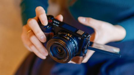 Viltrox's super-slim 'chip' lens is now available for Fujifilm X-mount ...