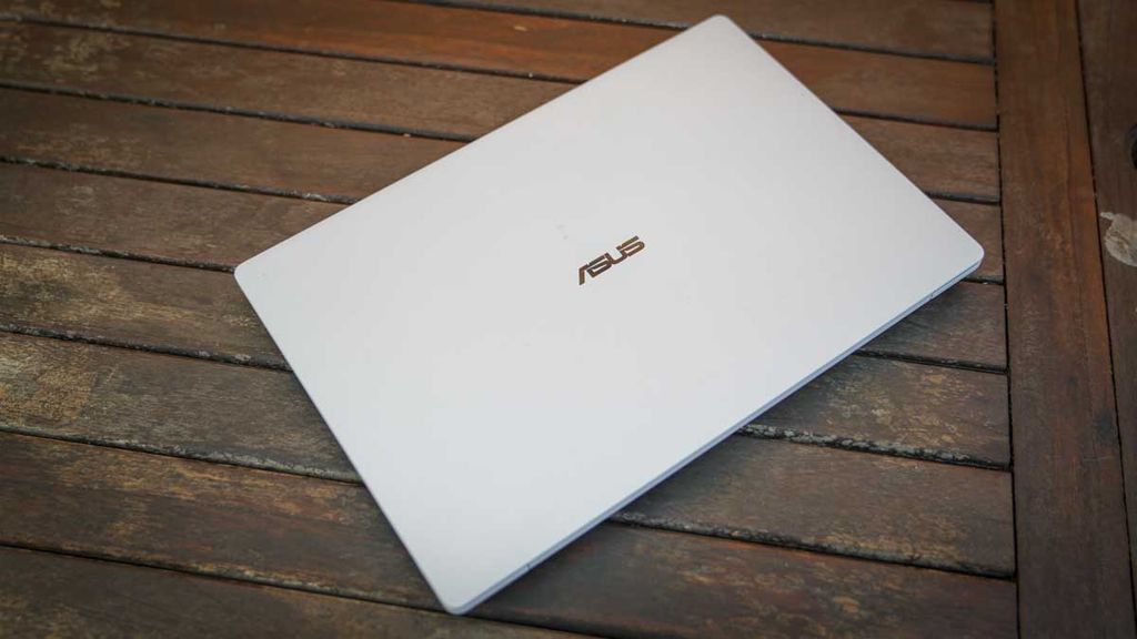 Asus ExpertBook Ultra business laptop review | TechRadar