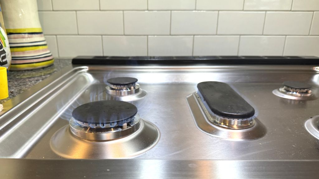 LG LSGL6337F 6.3 Cu. Ft. Smart Slide-In Gas True Convection Range ...