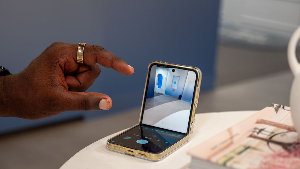 Which finger should you wear the Samsung Galaxy Ring on? | Android Central