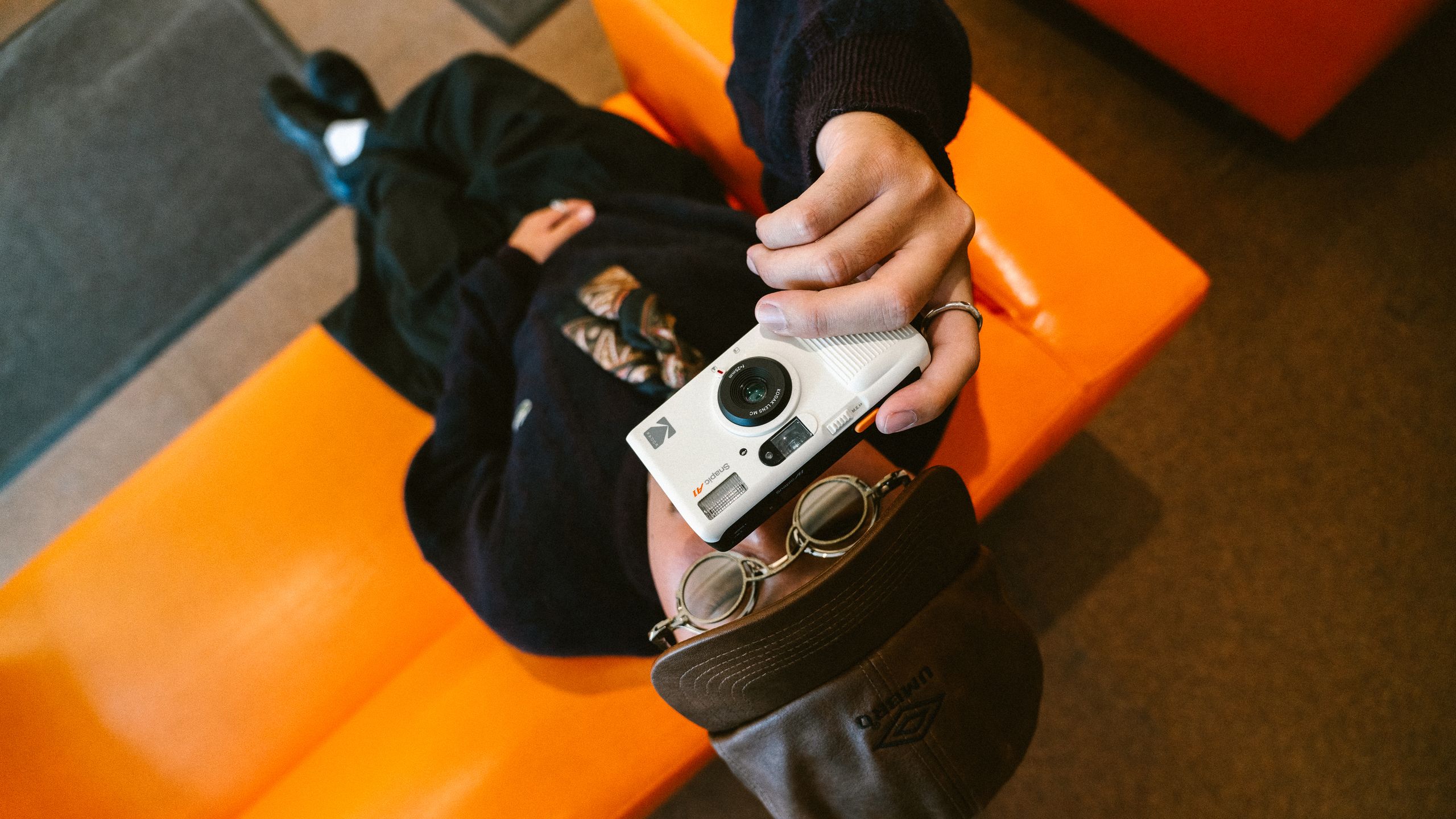 This new Kodak point-and-shoot film camera is made for beginners, yet ...