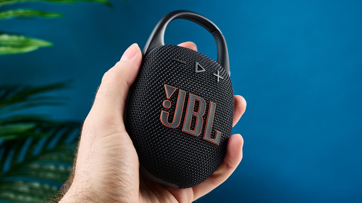 JBL Clip 5 review | Tom's Guide