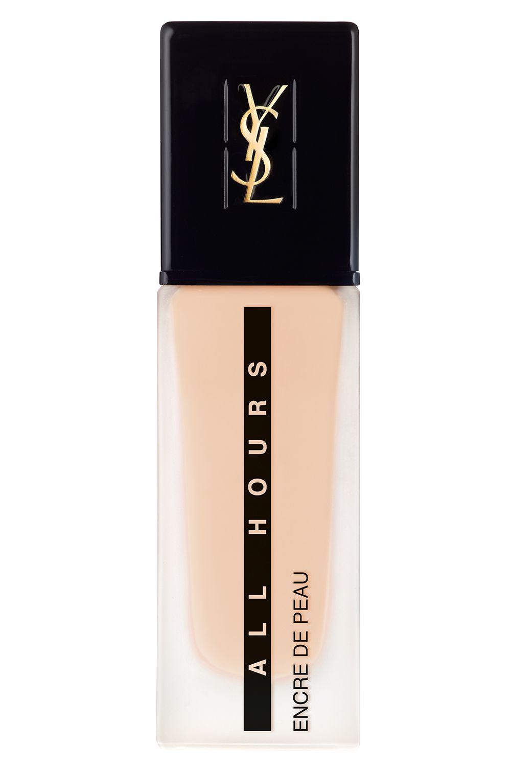 The best foundation for pale skin according to Marie Claire's beauty ...