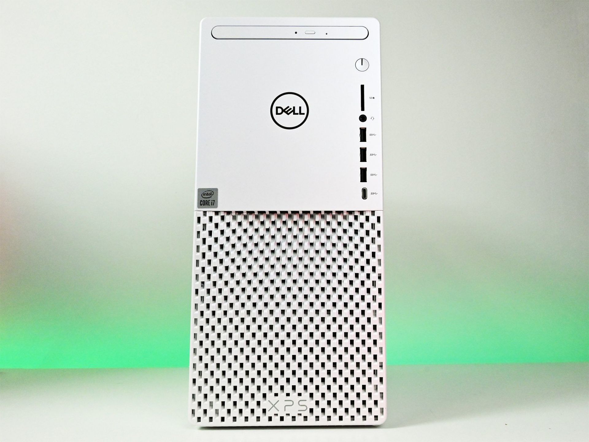 Dell XPS 8940 SE review: A powerful but minimalist desktop PC with ...