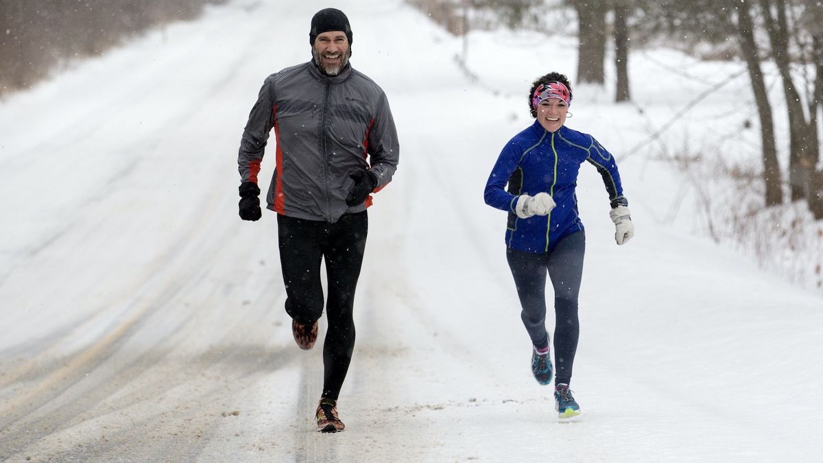 Winter trail running gear: everything you need to know | Advnture