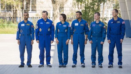 Hazzaa Ali Almansoori: The 1st Emirati Astronaut's Space Station ...