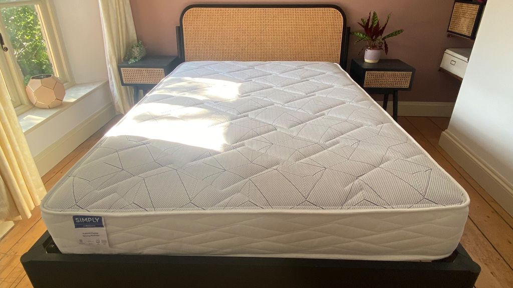 Bensons for Beds Simply Support Pocket Sprung Mattress review | Ideal Home