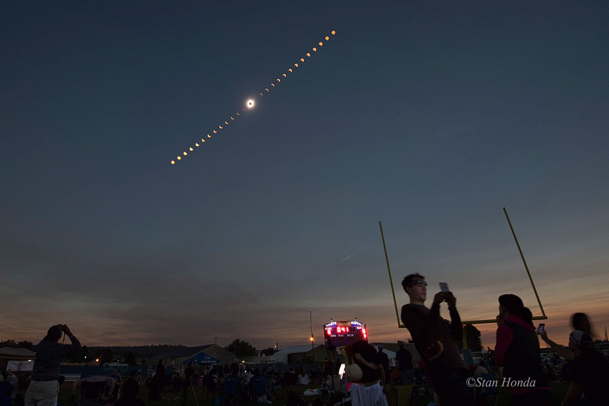 Here Are the Most Amazing Photos of the 2017 Total Solar Eclipse | Space