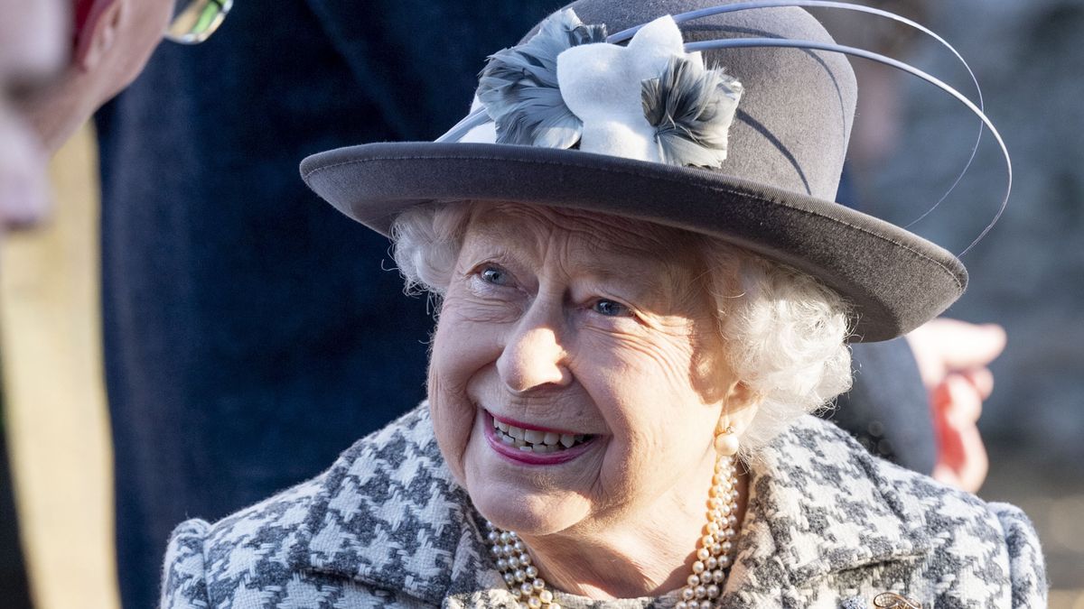 Queen marks Woman’s Hour 75th anniversary with heartfelt message ...