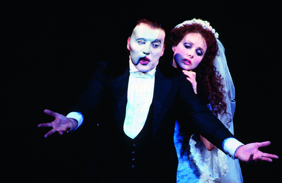 In Focus: The enduring appeal of Andrew Lloyd-Webber's 'The Phantom of ...