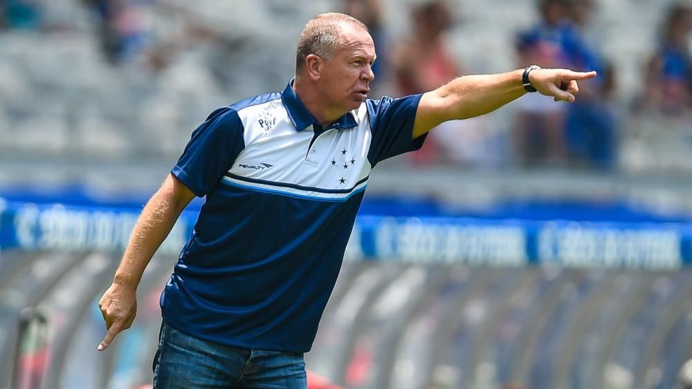 Menezes replaces Bento at Cruzeiro | FourFourTwo