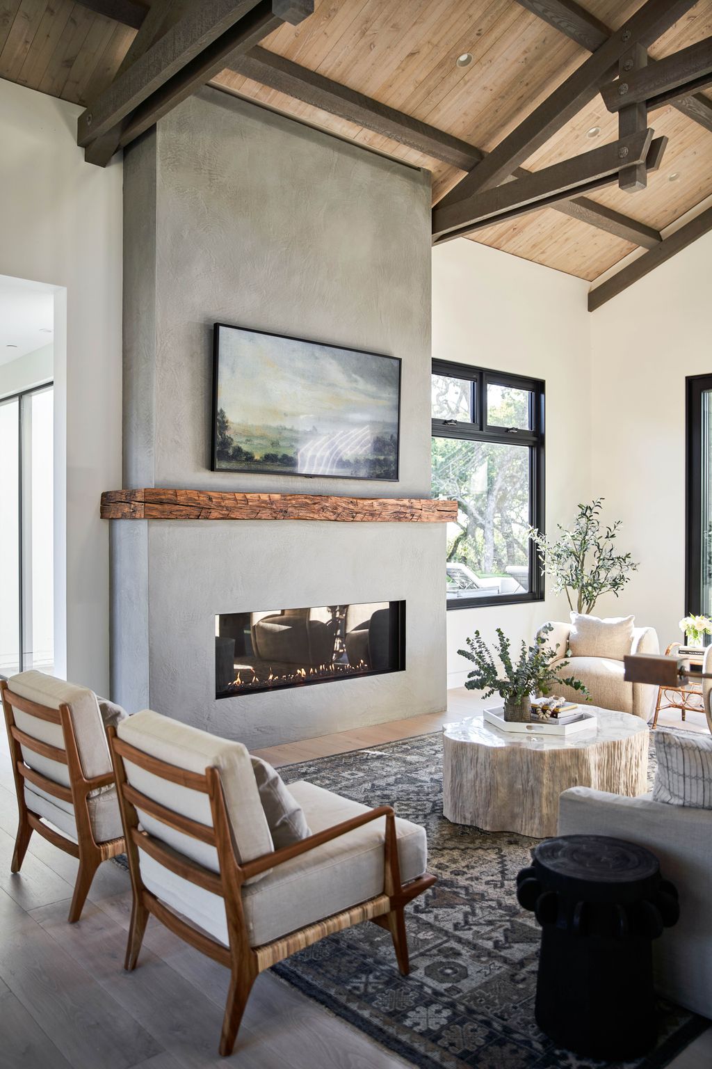A modern rustic Sonoma farmhouse that's a lesson in laid back ...