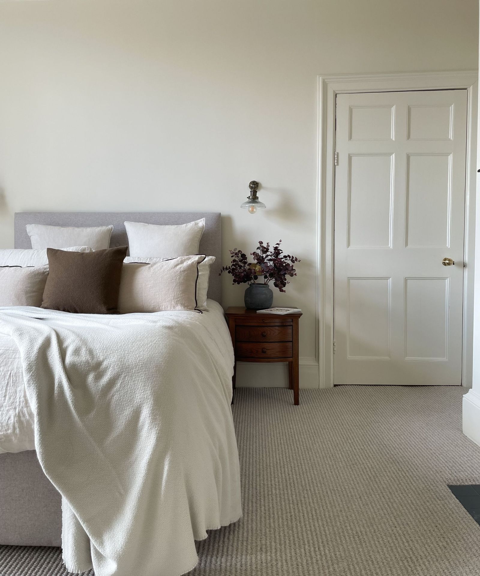 10 carpet trends interior designers are embracing in 2025 | Homes and ...