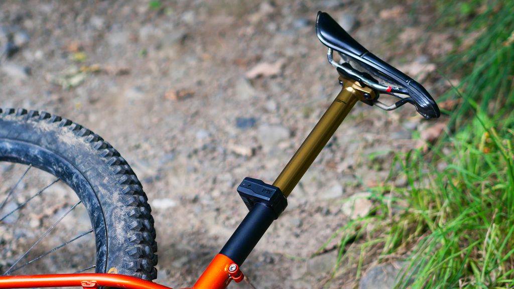 Fox Transfer Neo dropper post review | Bike Perfect