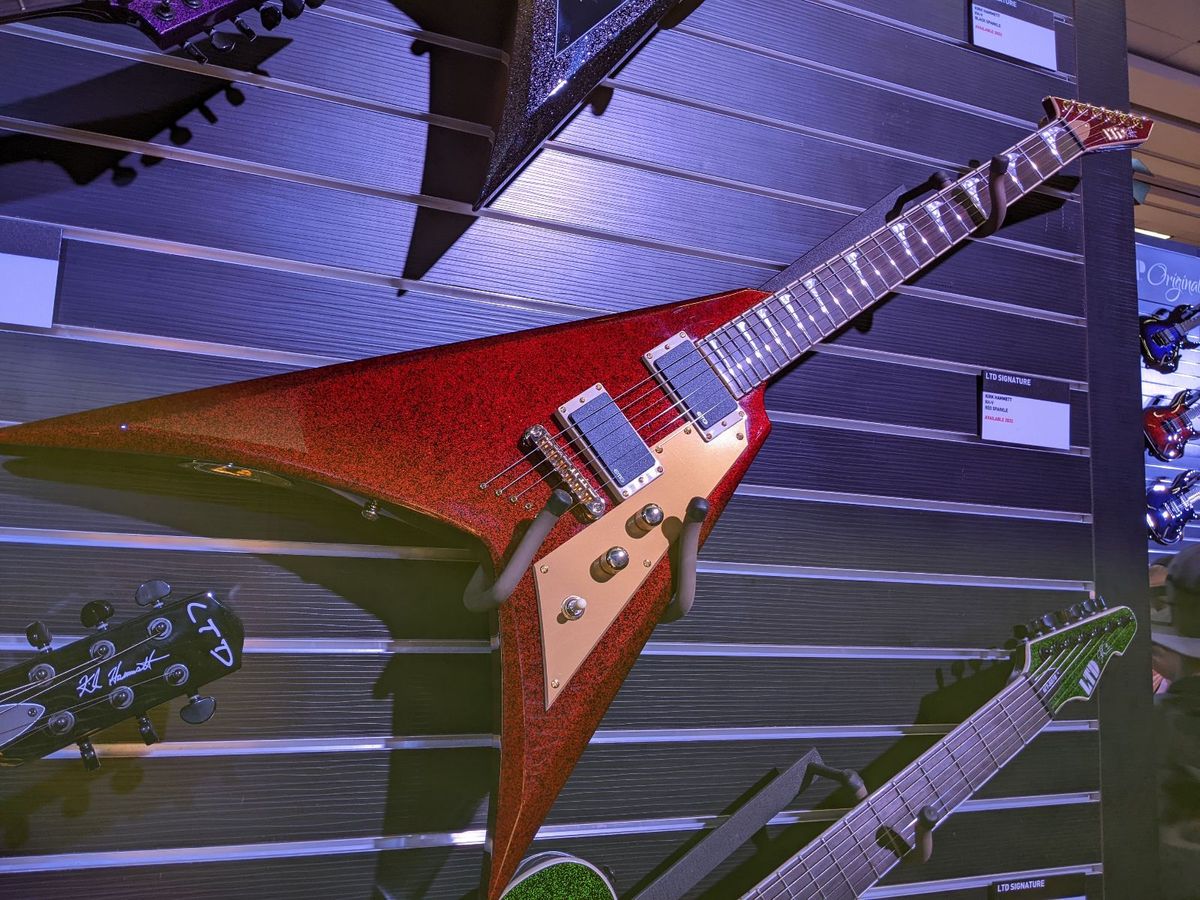 NAMM 2022: ESP officially confirms Kirk Hammett signature V-style model ...