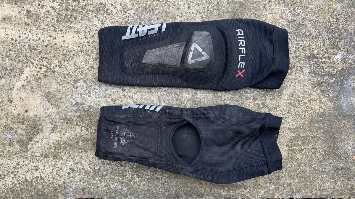 Leatt Knee Guard AirFlex Hybrid Pro review – knee pads with extra ...