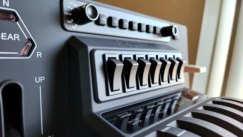 Honeycomb Aeronautical Alpha Flight Controls XPC & Bravo Throttle ...