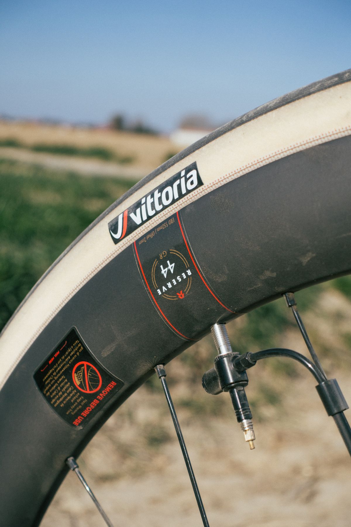 I finally got to try Visma's self inflating tyres on the cobbles, and ...