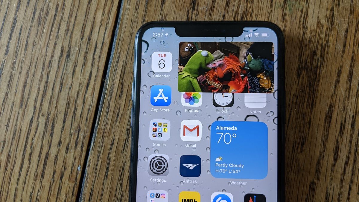 How to use iPhone picture-in-picture in iOS 14 | Tom's Guide