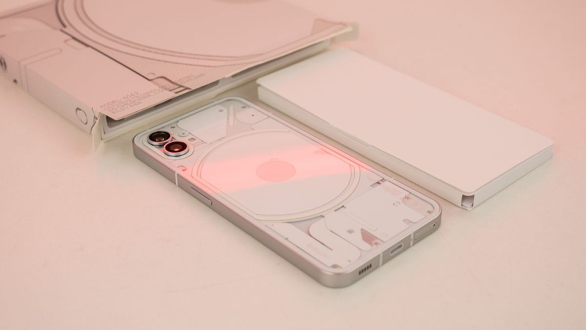 Nothing phone (1) hands-on: A basic phone that gets the basics right ...