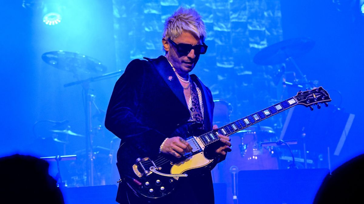 Andrew Watt on the studio skill needed to work with rock and pop icons ...